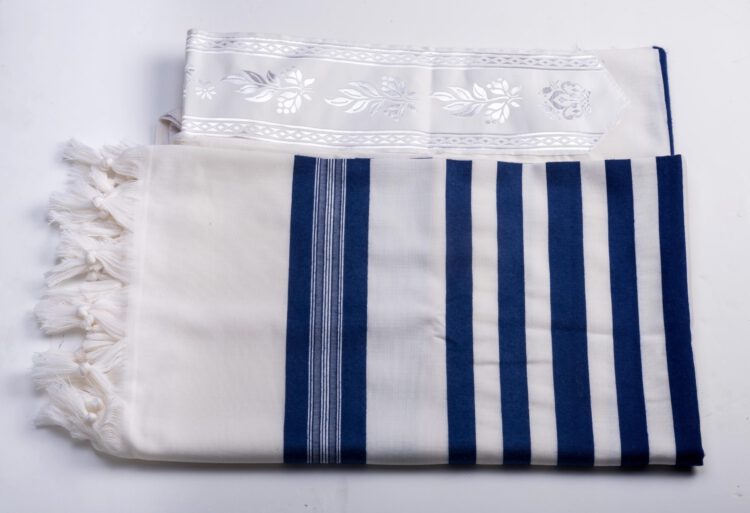 Basic blue stripe Tallit Gadol – PtilTekhelet